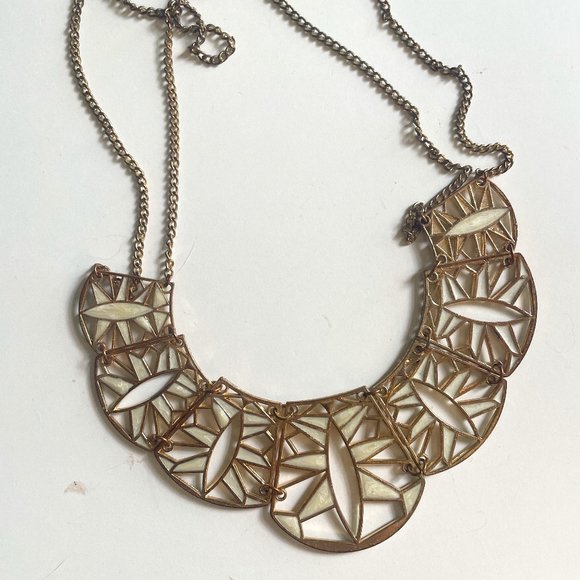 Icing | Jewelry | 4 For 5 Icing White And Gold Statement Necklace ...